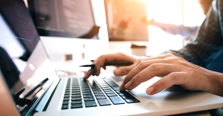 Business Class Computers: Are They Right for You? - Enlivened Tech